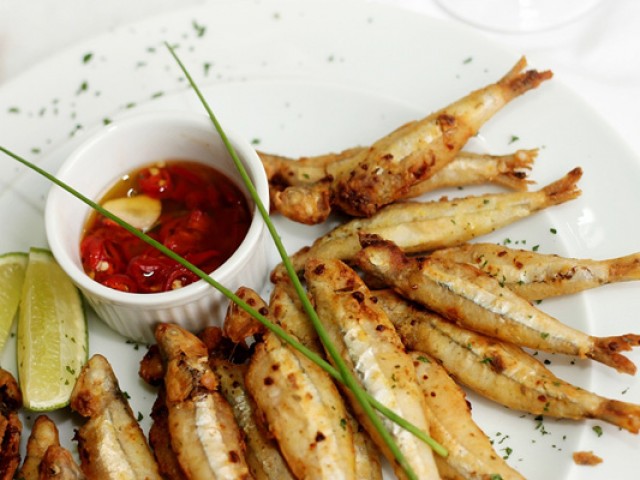 Receita de Manjubinha frita - Pesca na Praia